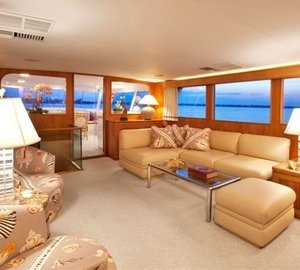 PYEWACKET Yacht Charter Details, Broward 81 | CHARTERWORLD Luxury ...